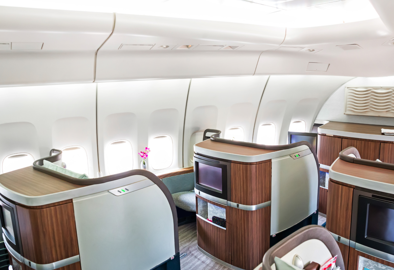 Airline Seat Reviews: Airlines With the Best (and Worst) Seats